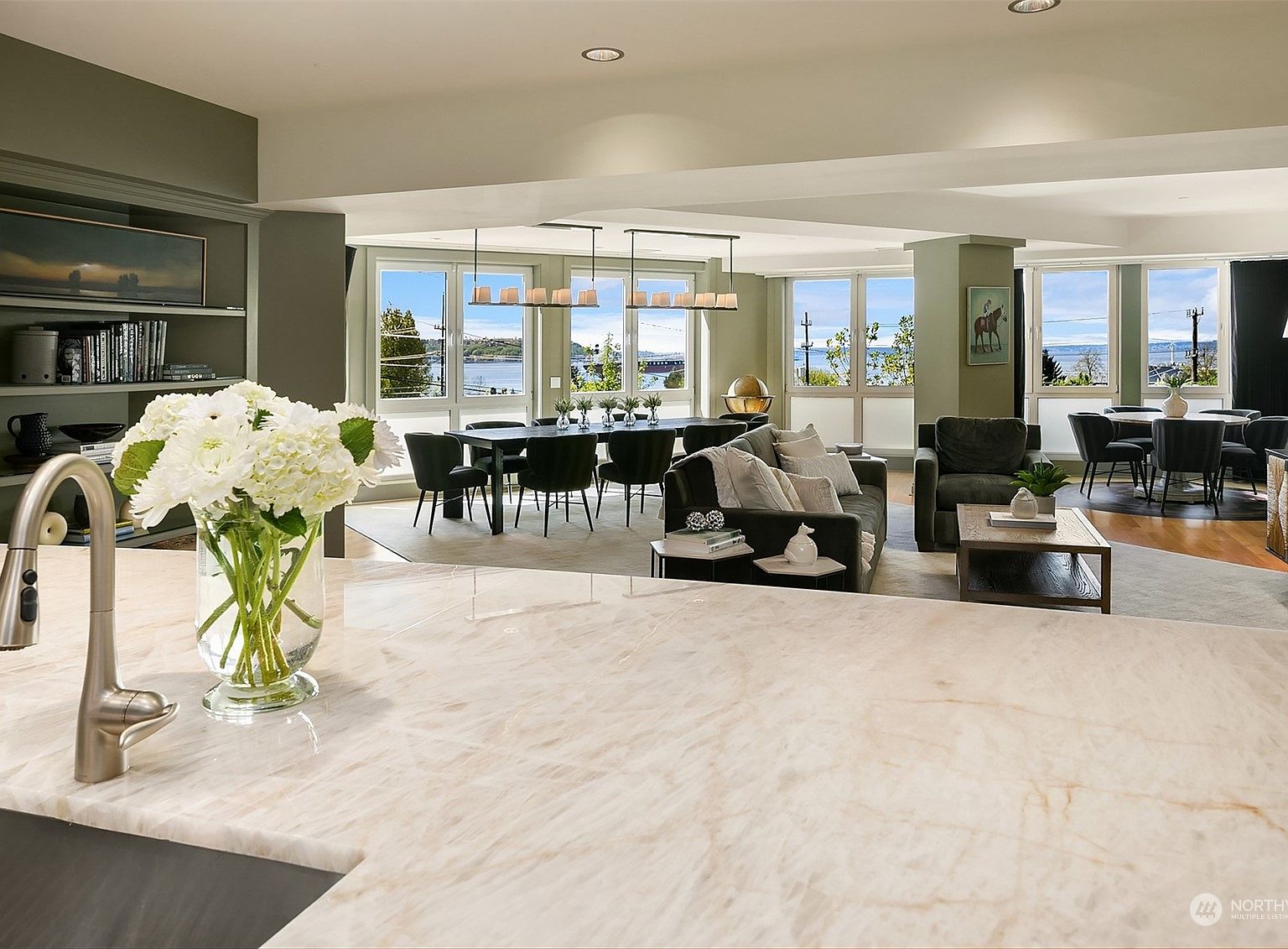 505 W Mercer Place UNIT 101, Seattle, WA 98119 | Zillow