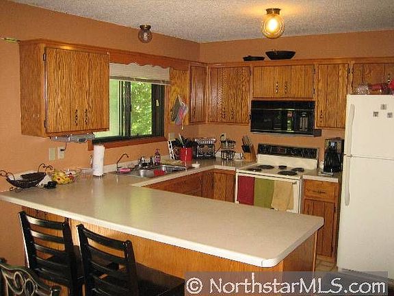 402 Broadway N, Carver, MN 55315 | Zillow