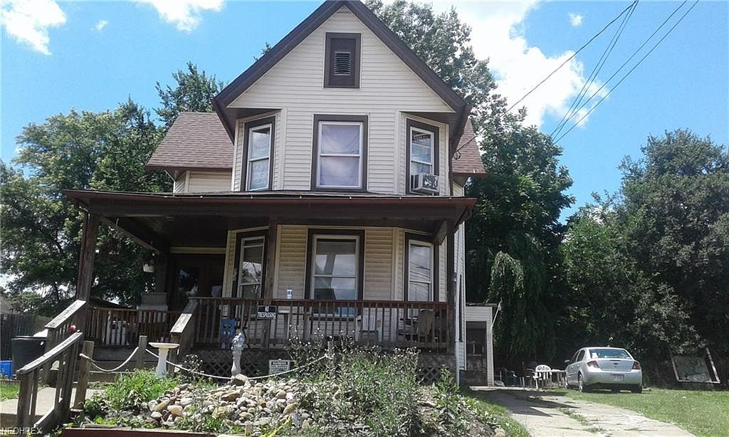 515 Hazlett Ave NW, Canton, OH 44708 | Zillow