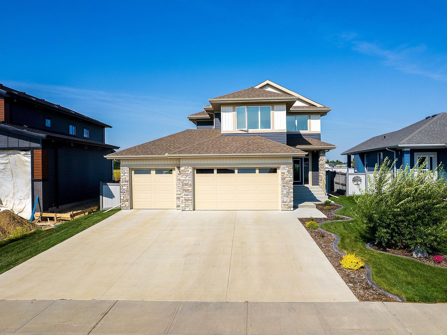 115 Eastview Dr, Morinville, AB T8R 1T3 | Zillow