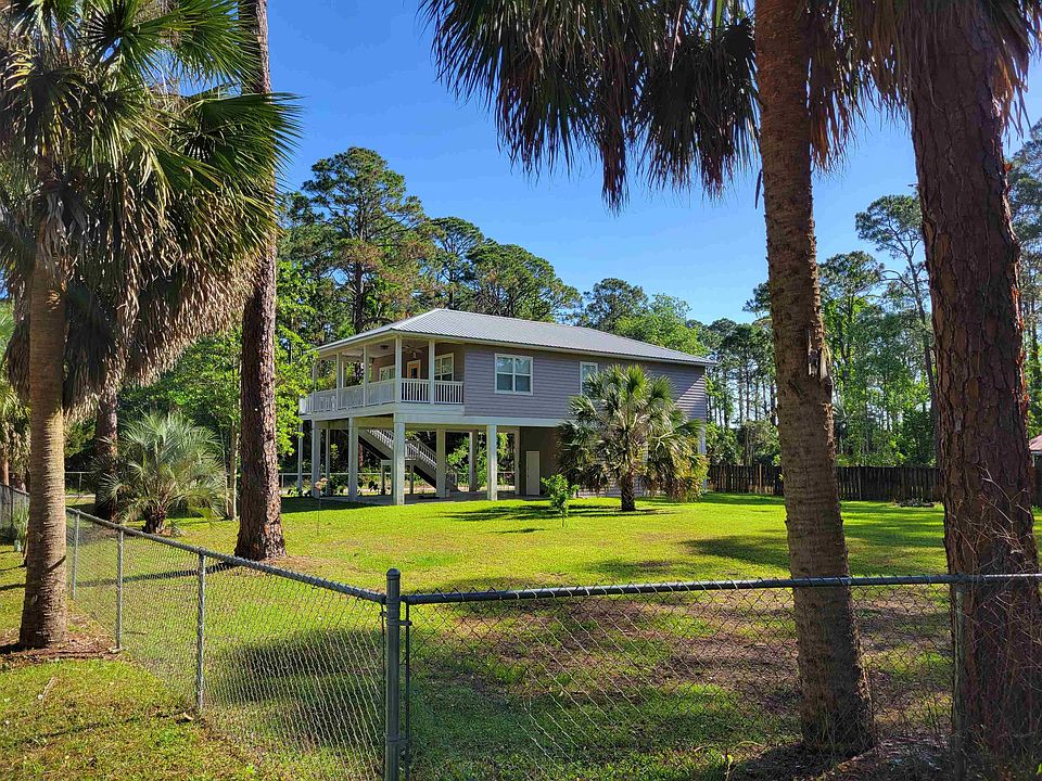 27 Chickasaw St, Panacea, FL 32346 | Zillow