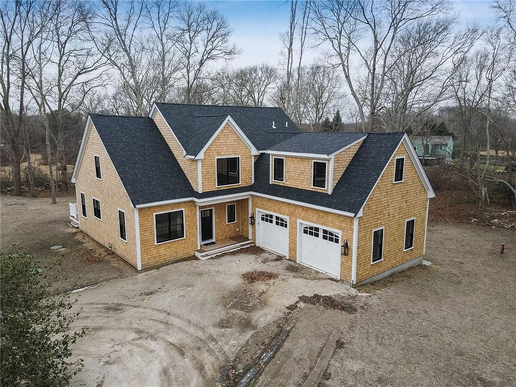 3 Four Rod Way, Tiverton, RI 02878 | Zillow