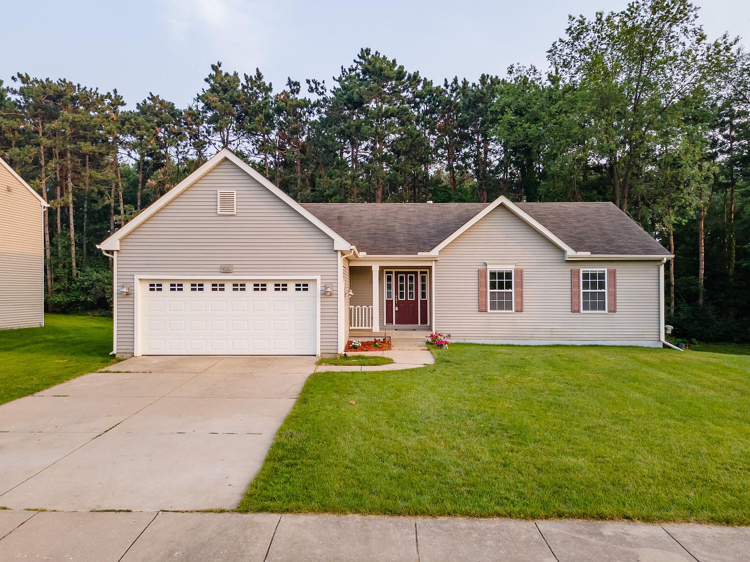 4593 Andover Woods Ct, Portage, MI 49024 | MLS #23026853 | Zillow