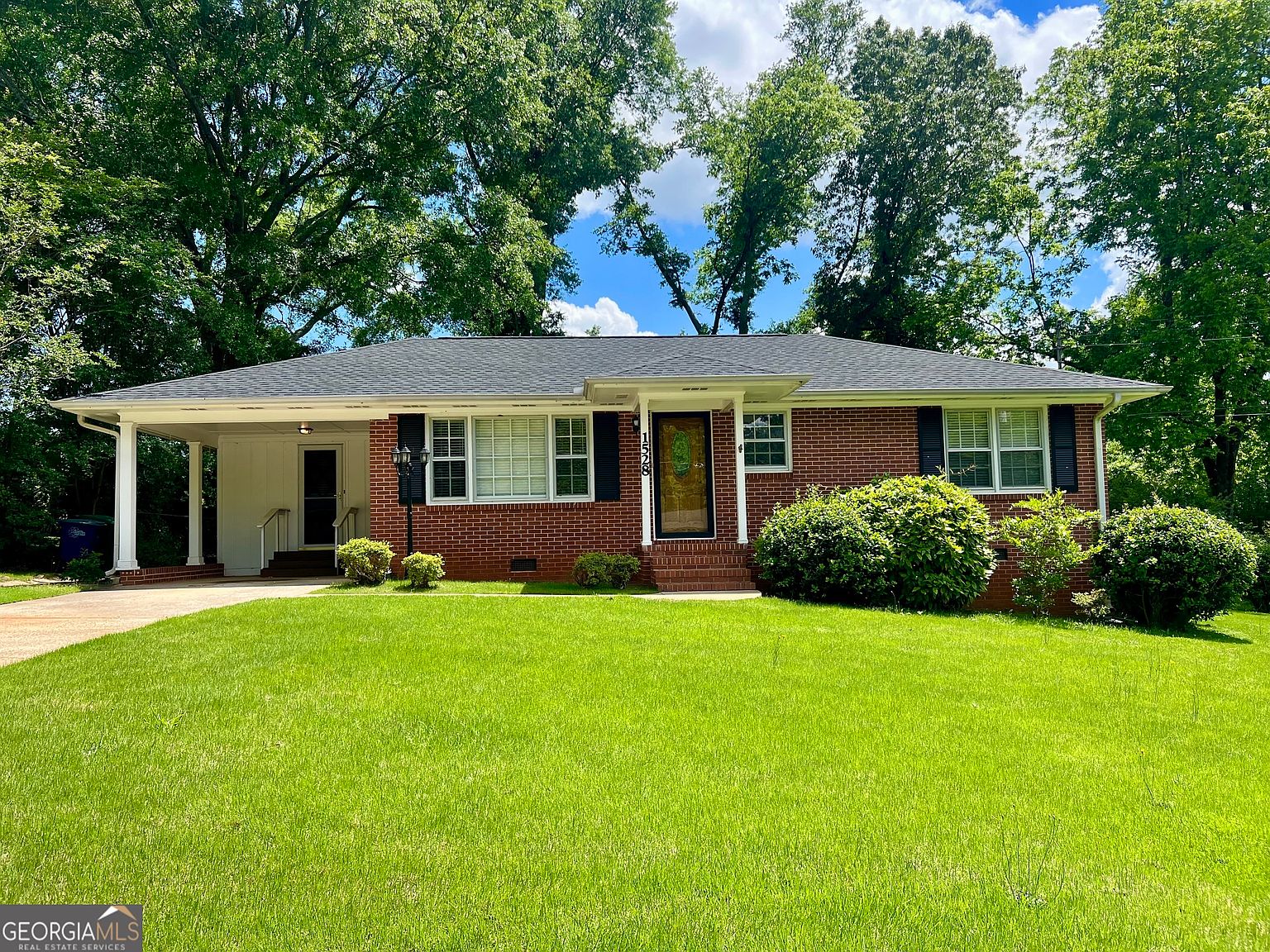 1528 Spring Valley Cir, Griffin, GA 30223 | Zillow