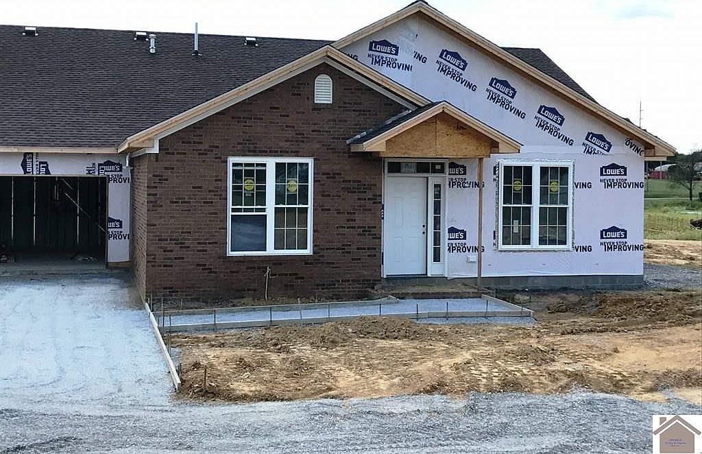 365 Bleich Rd, Paducah, KY 42003 | Zillow