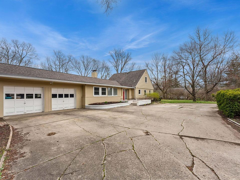 4540 Summit Ridge Rd, Columbus, OH 43220 | Zillow