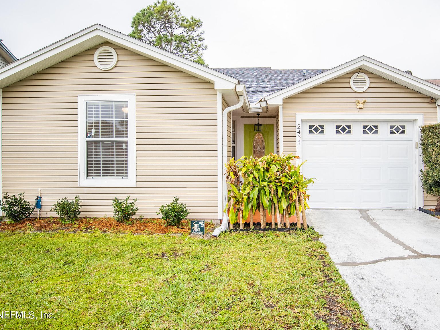 2434 Spring Vale Rd, Jacksonville, FL 32246 | Zillow