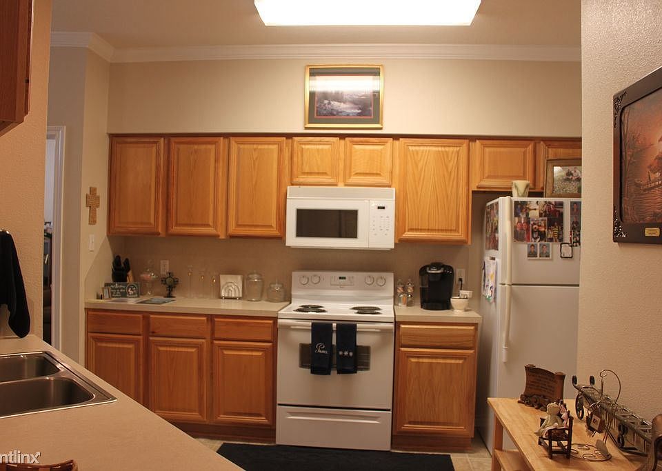 316 Fraternity Row, College Station, TX 77845 | Zillow