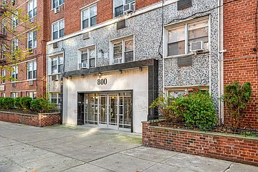 800 Cortelyou Road #6C in Kensington, Brooklyn | StreetEasy