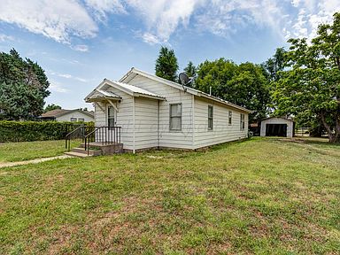 108 W 3rd St, Pampa, TX 79065 | Zillow