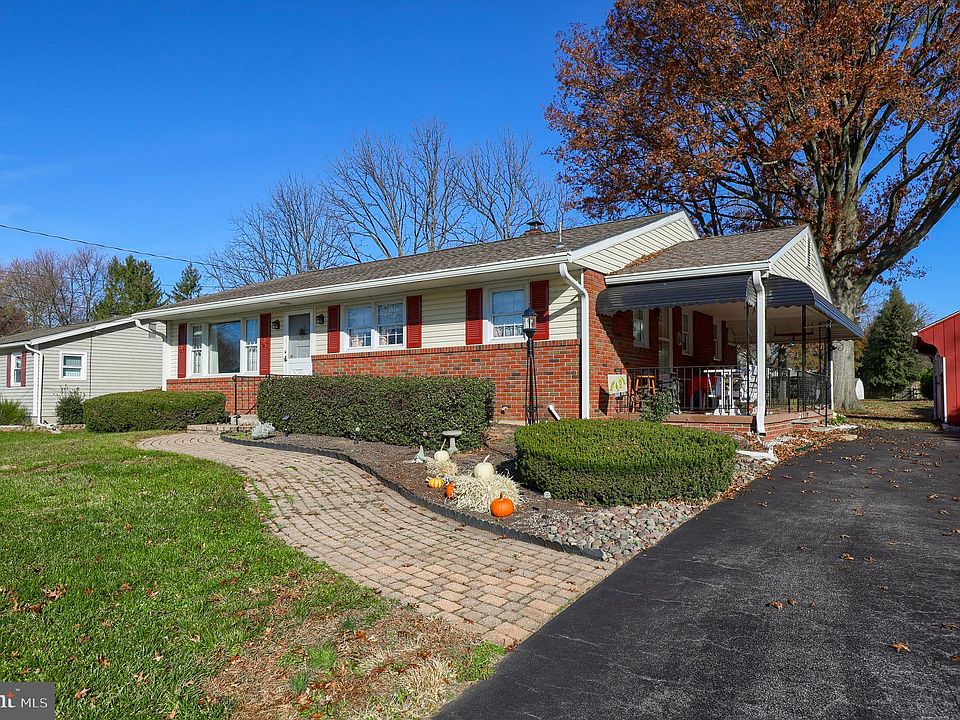 4721 Saint George St, Reading, PA 19606 | Zillow