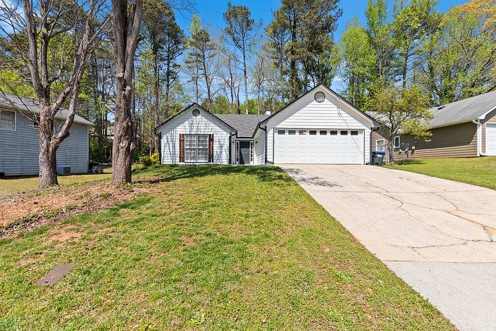 4895 Diggers Way, Sugar Hill, GA 30518 | Zillow