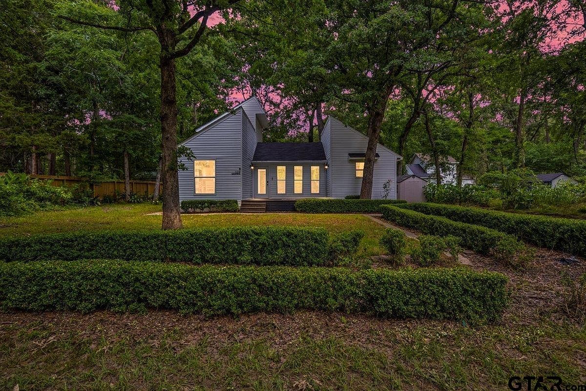 194 Debra Dr, Bullard, TX 75757 | MLS #25007516 | Zillow