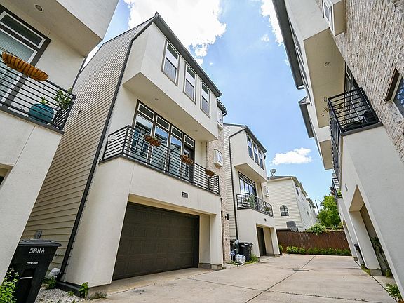 5811 Petty St #B, Houston, TX 77007 | MLS #20923277 | Zillow