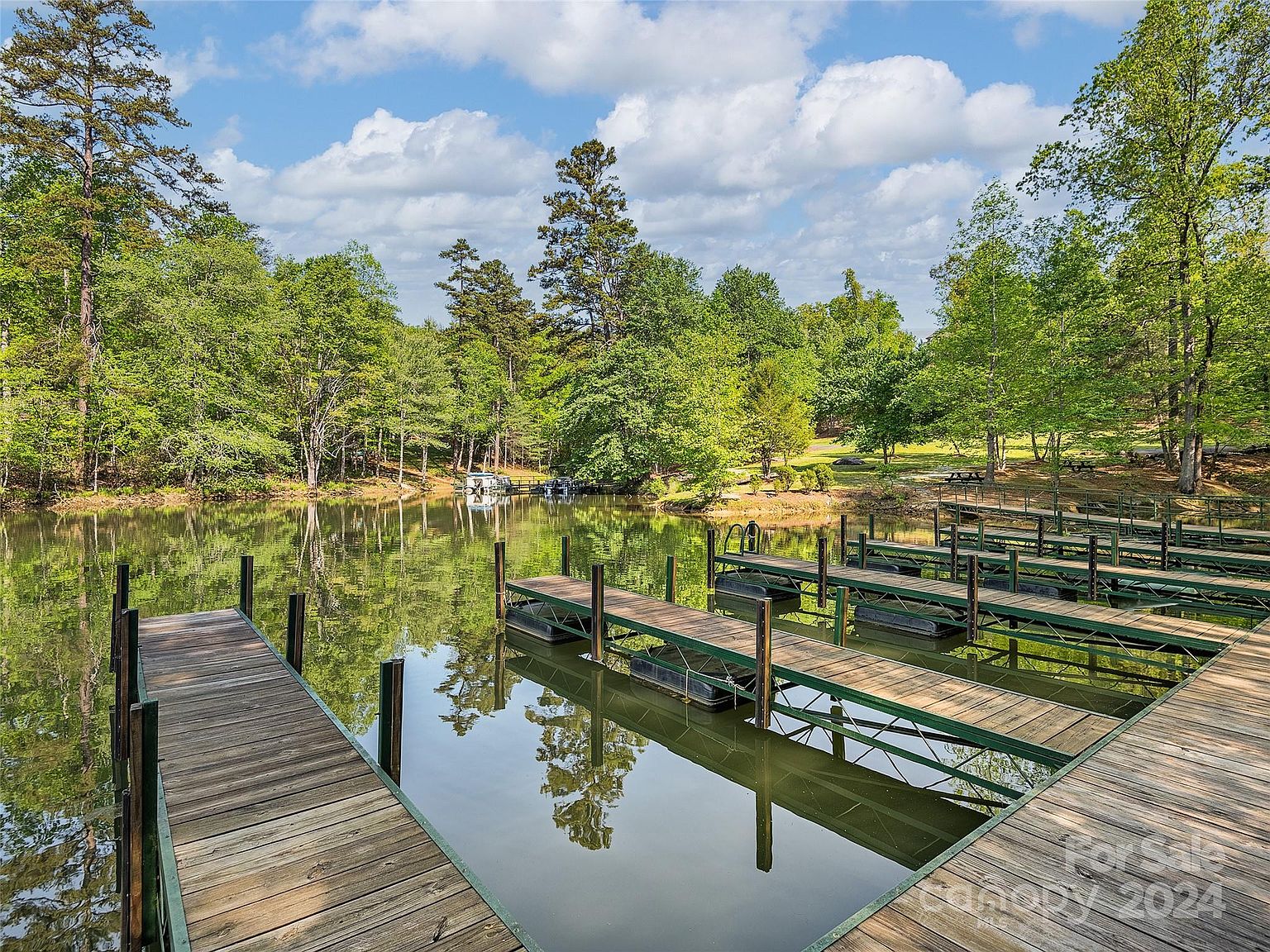 17 Village Park Ln #1, Mill Spring, NC 28756 | MLS #4084731 | Zillow