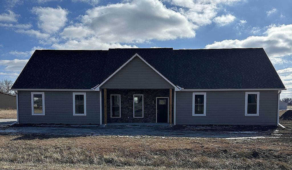 493 K 58 Hwy, Gridley, KS 66852 | Zillow