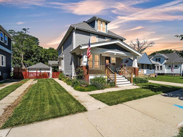 Milwaukee WI Real Estate - Milwaukee WI Homes For Sale | Zillow