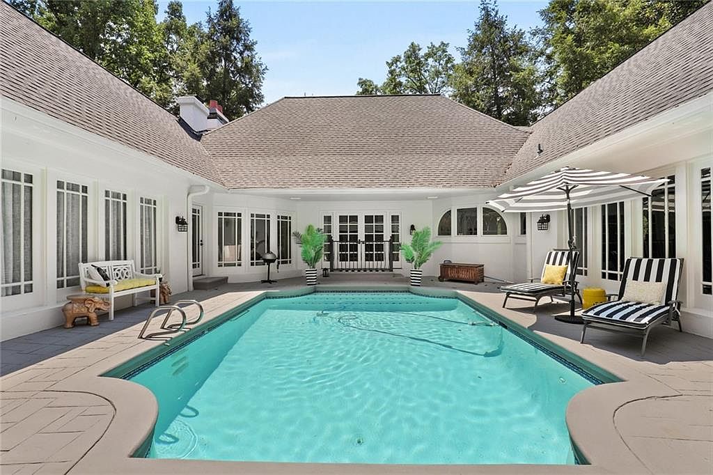 1075 Regency Rd NW, Atlanta, GA 30327 | Zillow