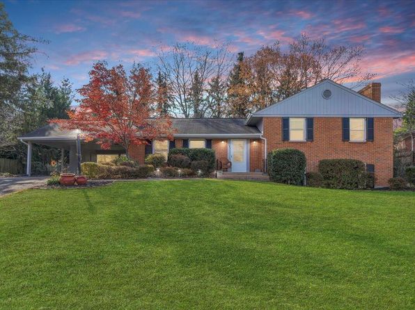 24018 Single Family Homes For Sale - 39 Homes | Zillow