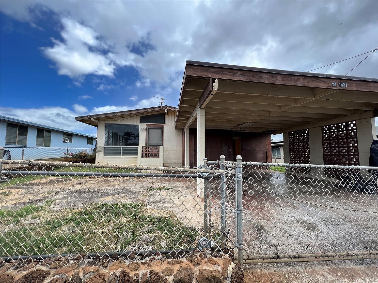 94-1432 Waipahu St, Waipahu, HI 96797 | MLS #202317272 | Zillow