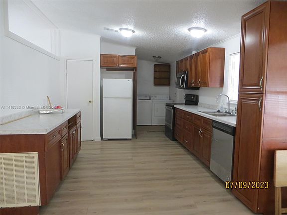 19800 SW 180th Ave, Miami, FL 33187 | MLS #A11418322 | Zillow