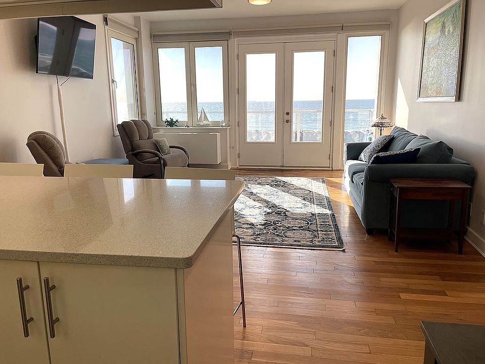 130 Beach 119th St #4A, Rockaway Park, NY 11694 | Zillow