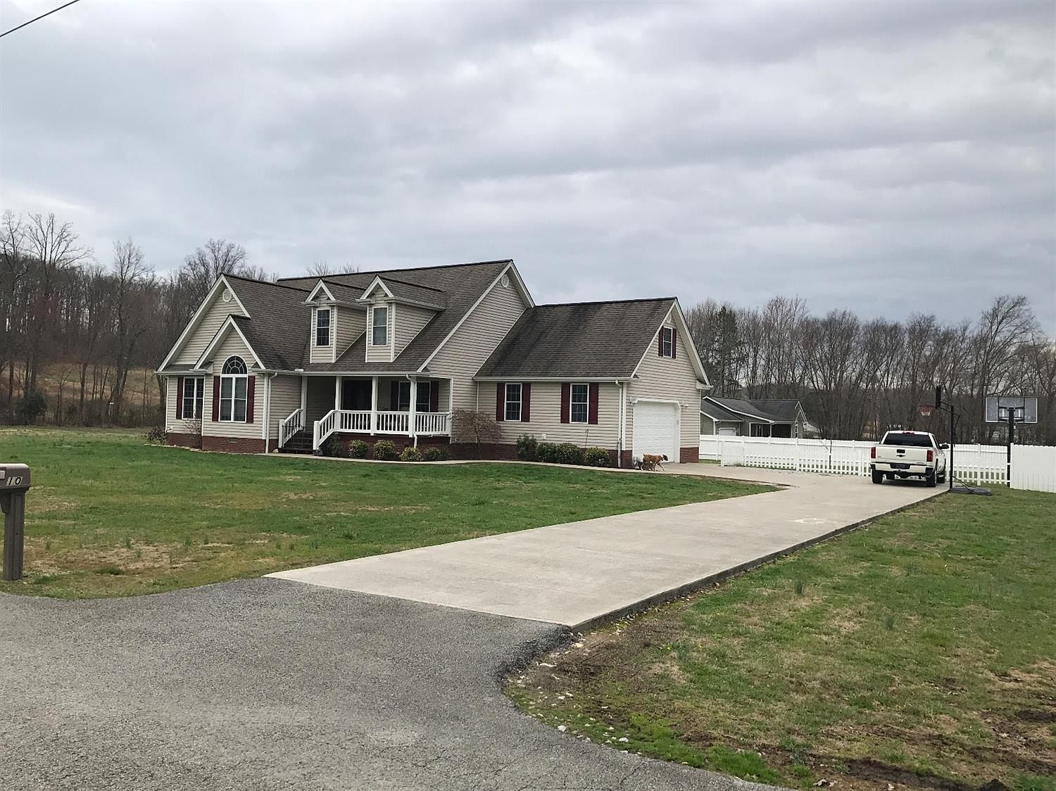 10 Rons Pond Rd, Corbin, KY 40701 | Zillow
