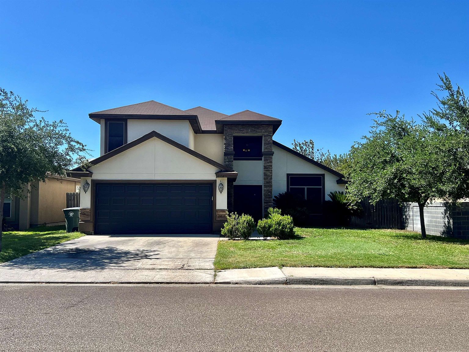 3104 Guerra Dr, Laredo, TX 78045 | MLS #20232792 | Zillow