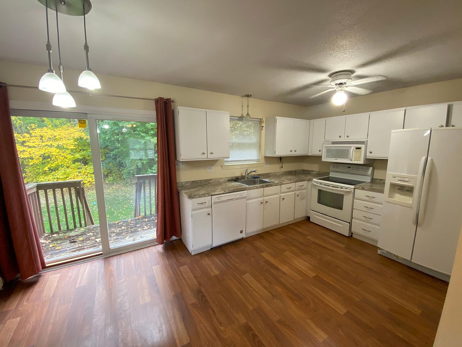 122 Milford Street Ext APT C4, Plainville, CT 06062 | Zillow