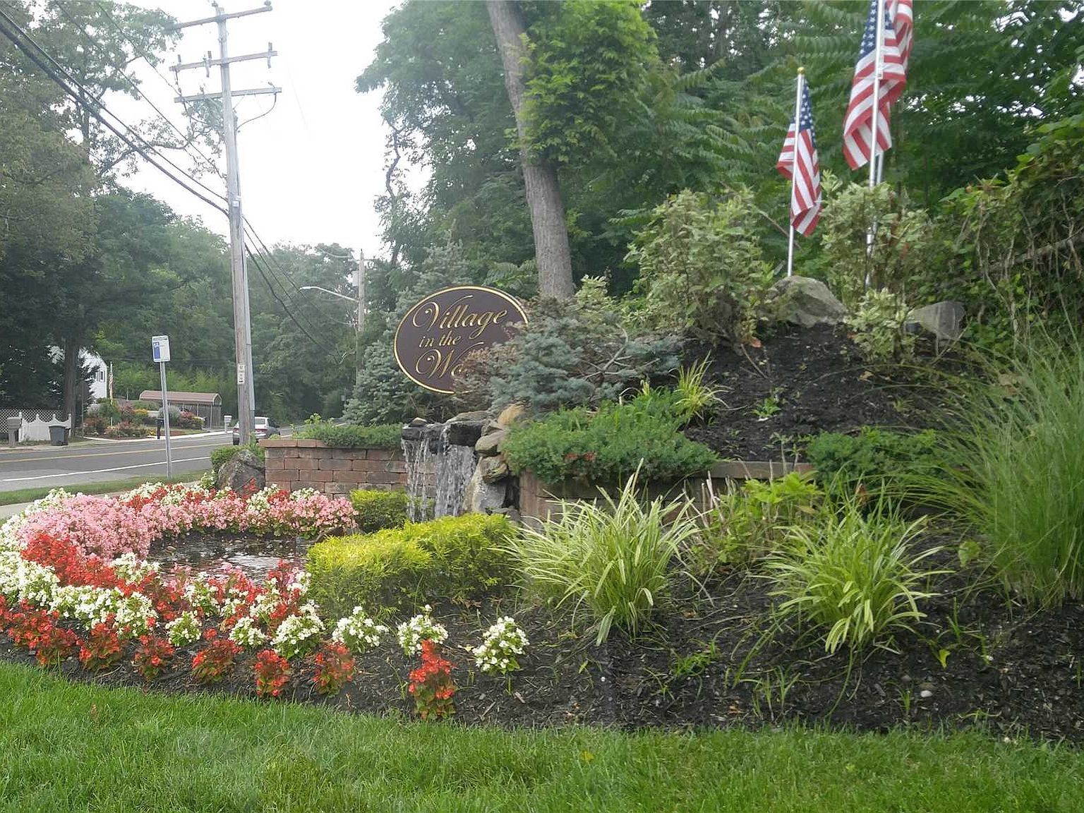 10 Spruce Ct, Selden, NY 11784 | Zillow