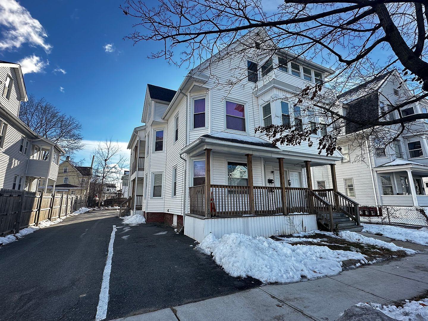 731 Carew St, Springfield, MA 01104 | Zillow