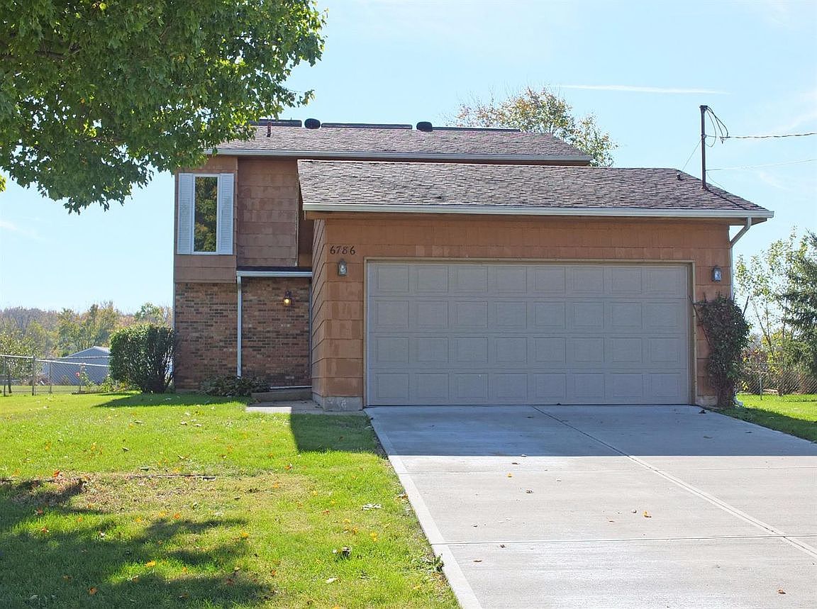 6786 Castlebrook Dr, Franklin, OH 45005 | Zillow