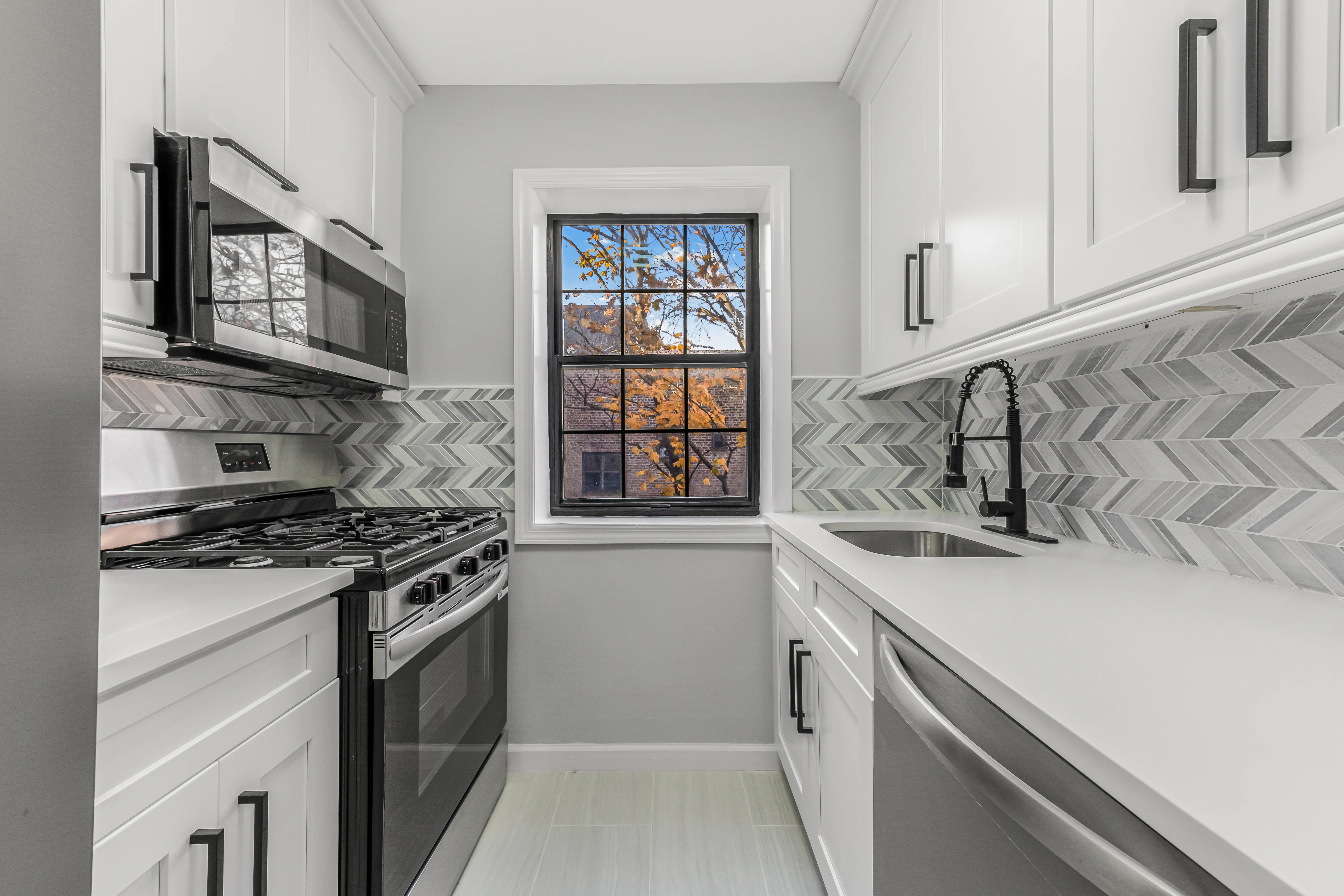 144-20 78th Road #3J in Kew Gardens Hills, Queens | StreetEasy