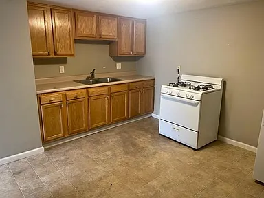 522 N Main St, Hanna City - Apartments - 522 N Main St Hanna City IL ...