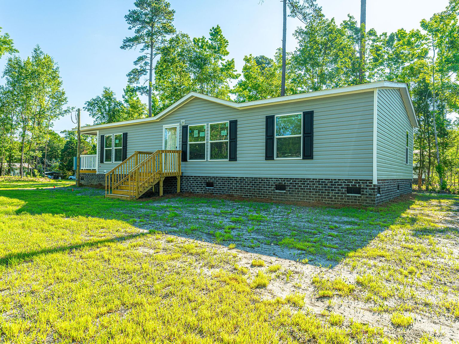 219 Ash Hill Dr, Eutawville, SC 29048 | MLS #24013989 | Zillow