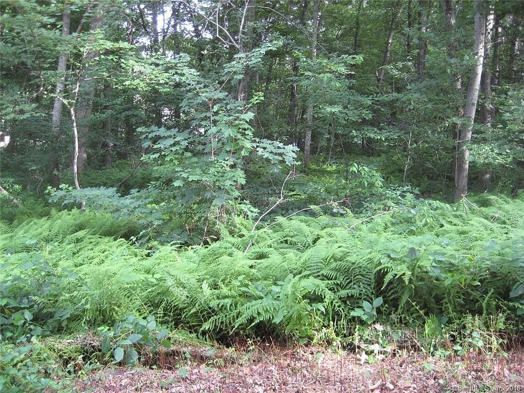 82 Sharp Hill Rd, Uncasville, CT 06382 | Zillow