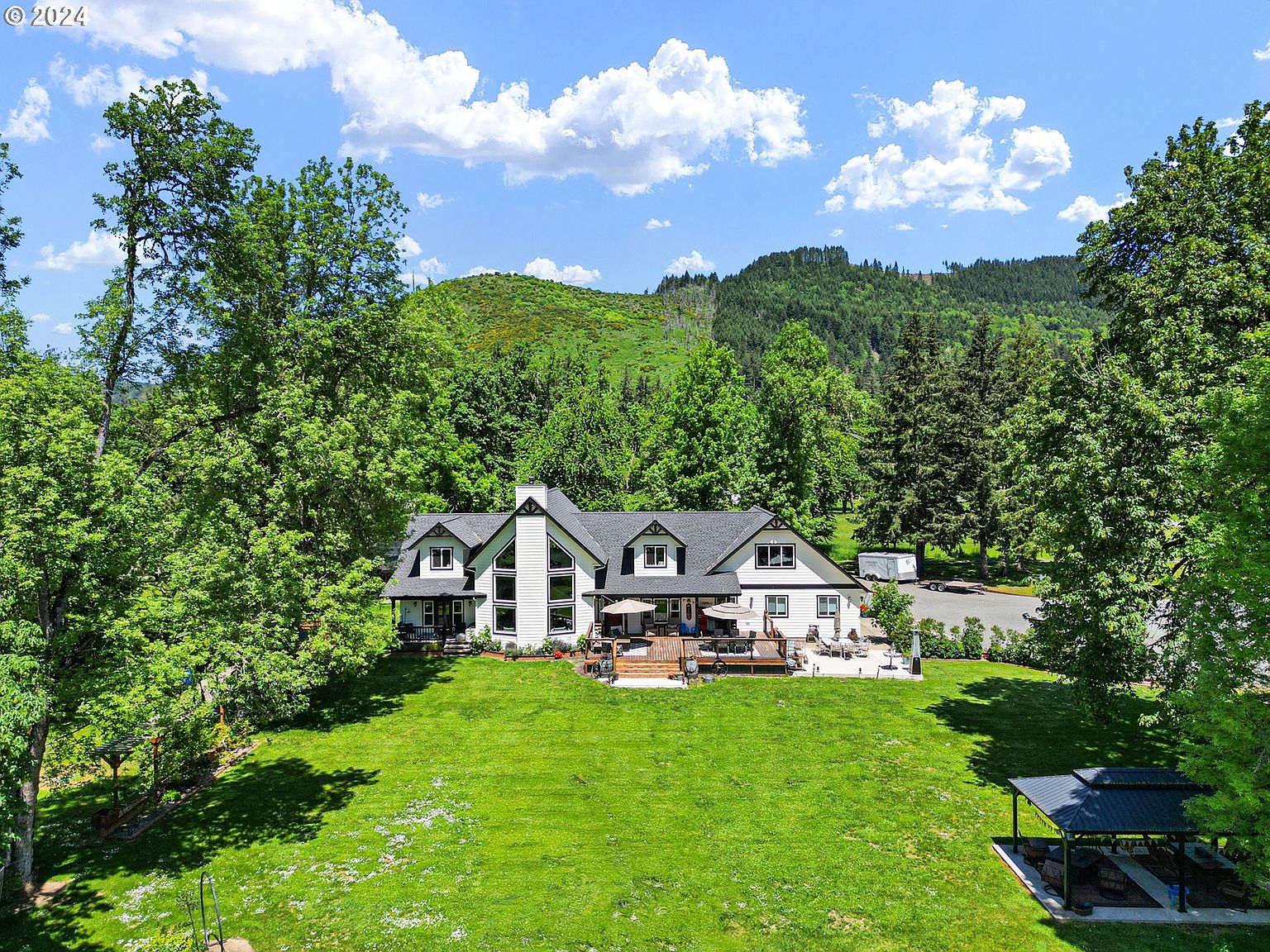 34702 Row River Rd, Cottage Grove, OR 97424 | Zillow