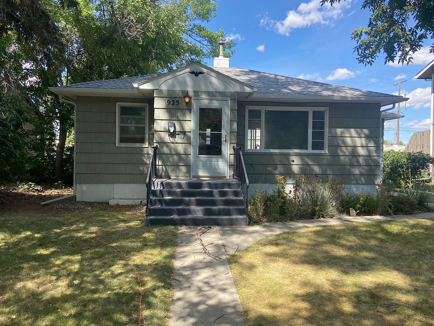 925 1st Ave SW #925, Great Falls, MT 59404 | Zillow