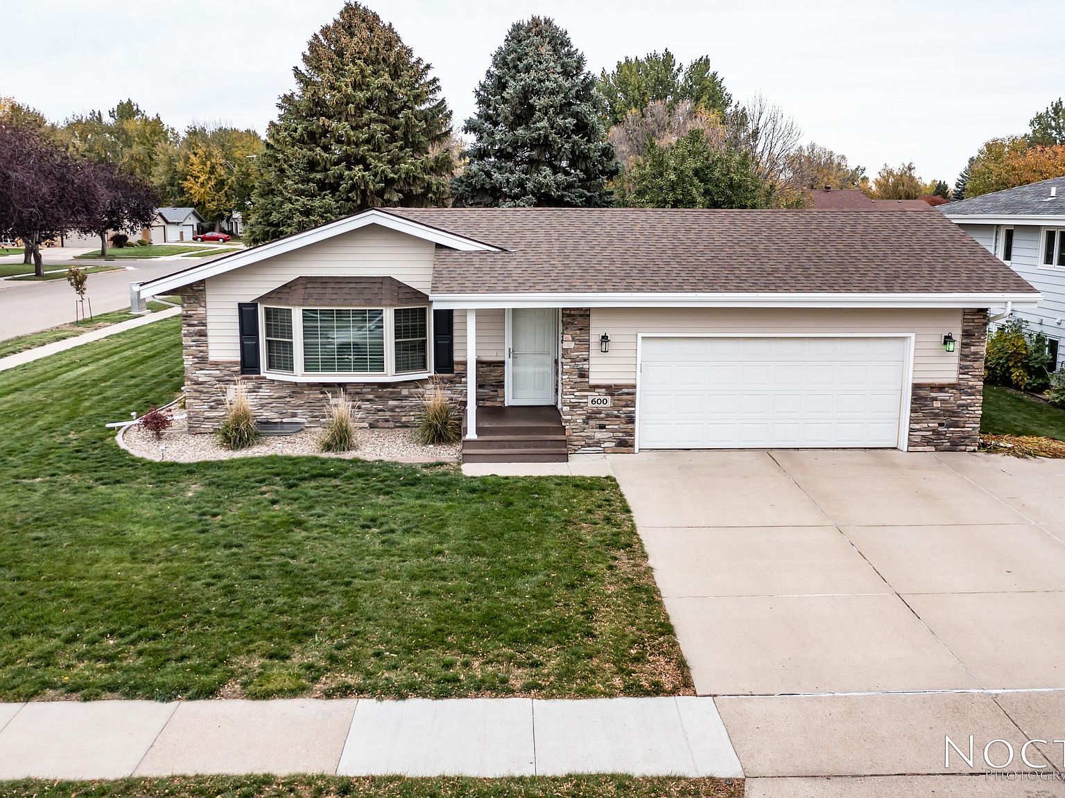 600 E Wachter Ave, Bismarck, ND 58504 | Zillow 600 E Wachter Ave, Bismarck, ND 58504 | Zillow