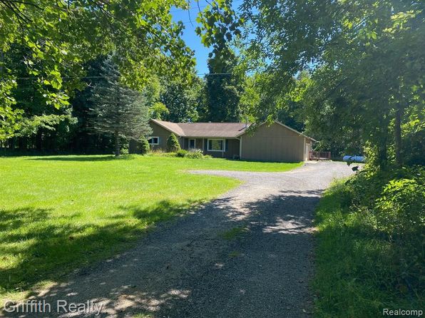 Fowlerville MI Single Family Homes For Sale - 25 Homes | Zillow
