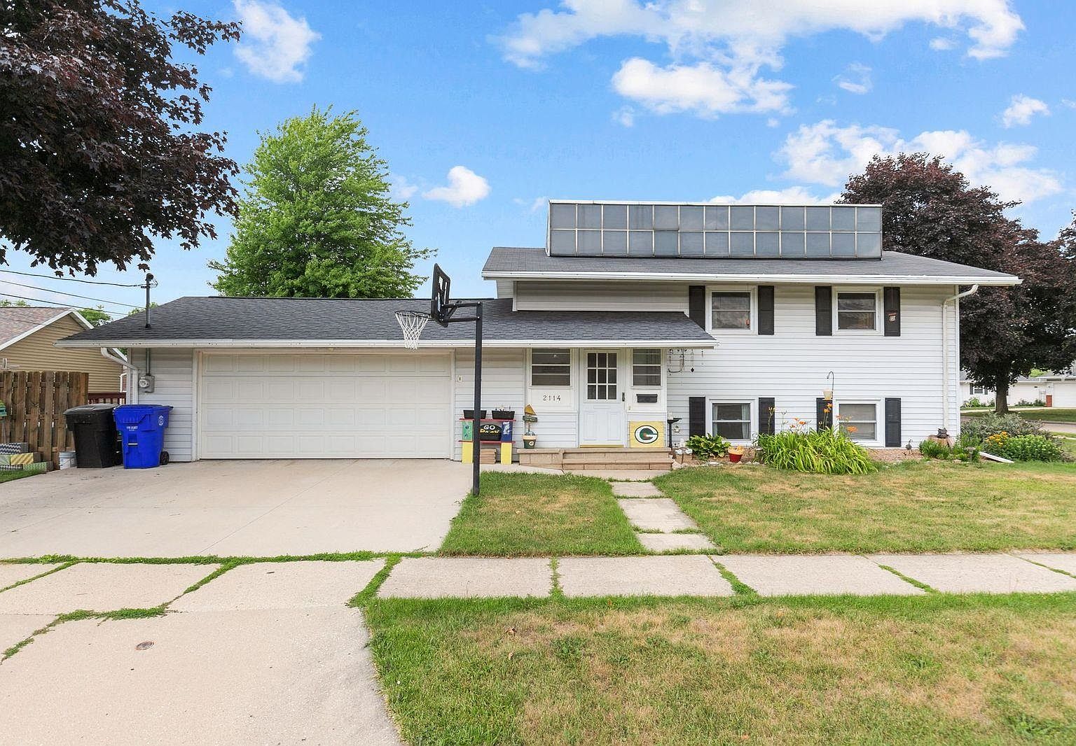 2114 E Forest St, Appleton, WI 54915 | MLS #50278310 | Zillow