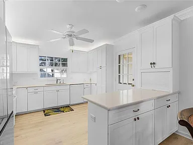 Billows (coop) - 2601 Gulf Shore Blvd N Naples FL | Zillow