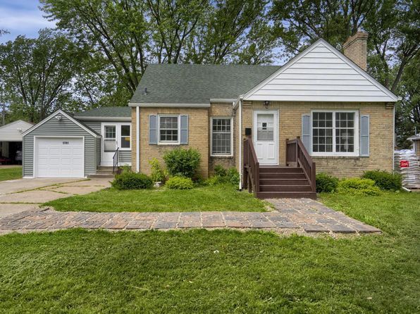 Falcon Heights Real Estate - Falcon Heights MN Homes For Sale | Zillow