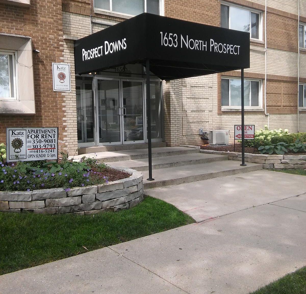 1653 N Prospect Ave APT 208, Milwaukee, WI 53202 | Zillow