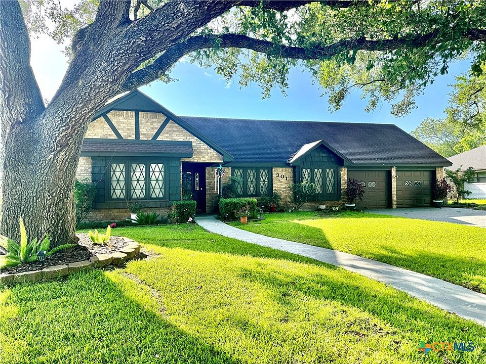 301 Tanglewood Dr, Victoria, TX 77901 | Zillow
