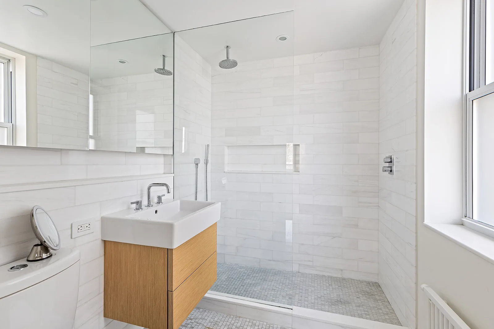 180 East End Avenue #3B in Yorkville, Manhattan | StreetEasy