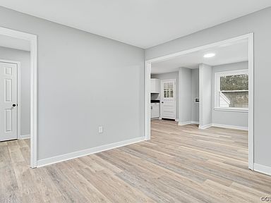 2117 Whitcomb St, Richmond, VA 23223 | Zillow