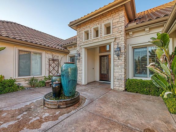 2110 E Kings Court Way, Fresno, CA 93730 | Zillow