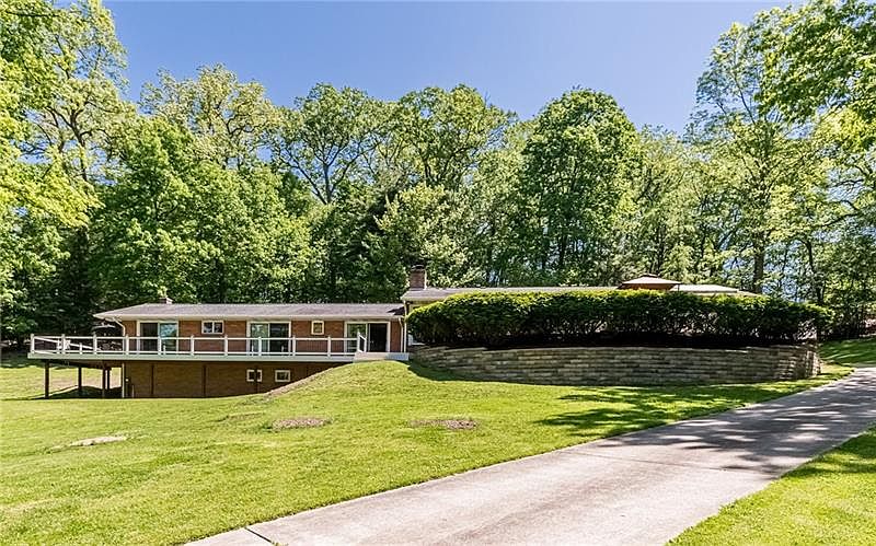 8024 Thompson Run Rd, Pittsburgh, PA 15237 | Zillow