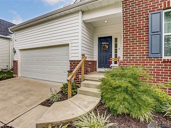 6572 Crabtree Ln, Dayton, OH 45424 | Zillow